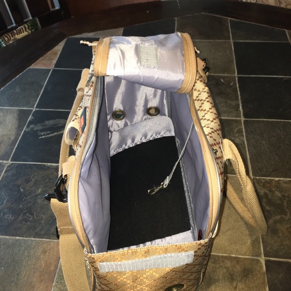 DoDo Pet | Bags | Dodo Pet Small Animal Carrier | Poshmark